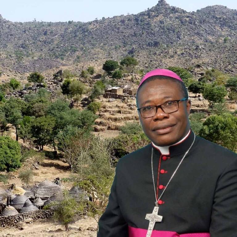 Bischof Bruno Ateba SAC aus der Region Extrême-Nord in Kamerun ...