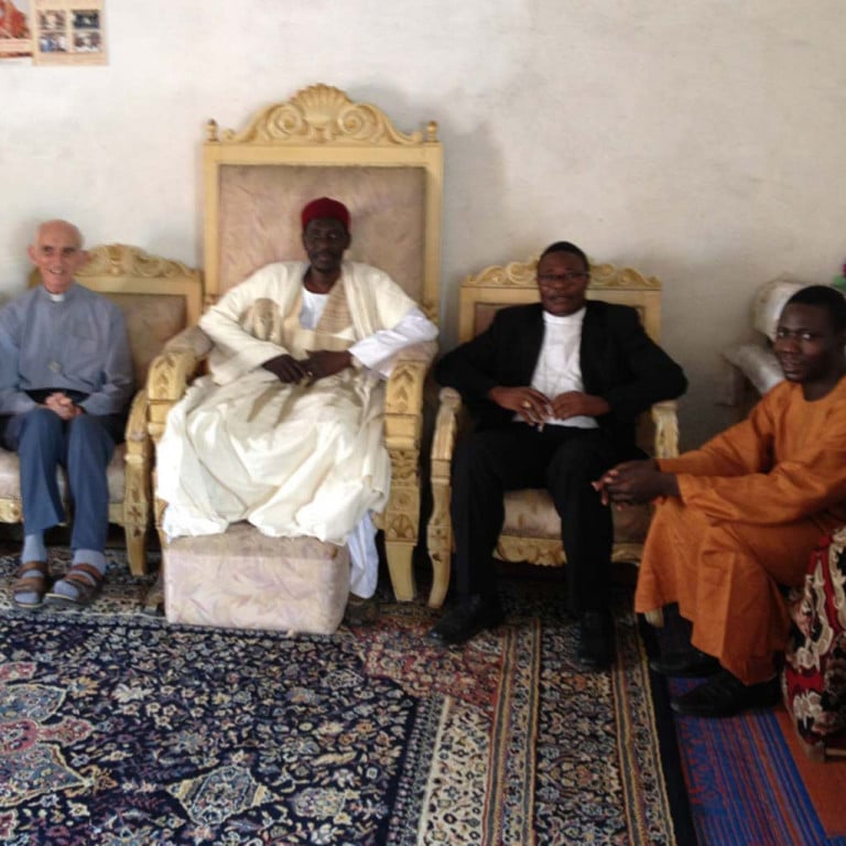 Bischof Bruno Ateba SAC aus der Region Extrême-Nord in Kamerun ...
